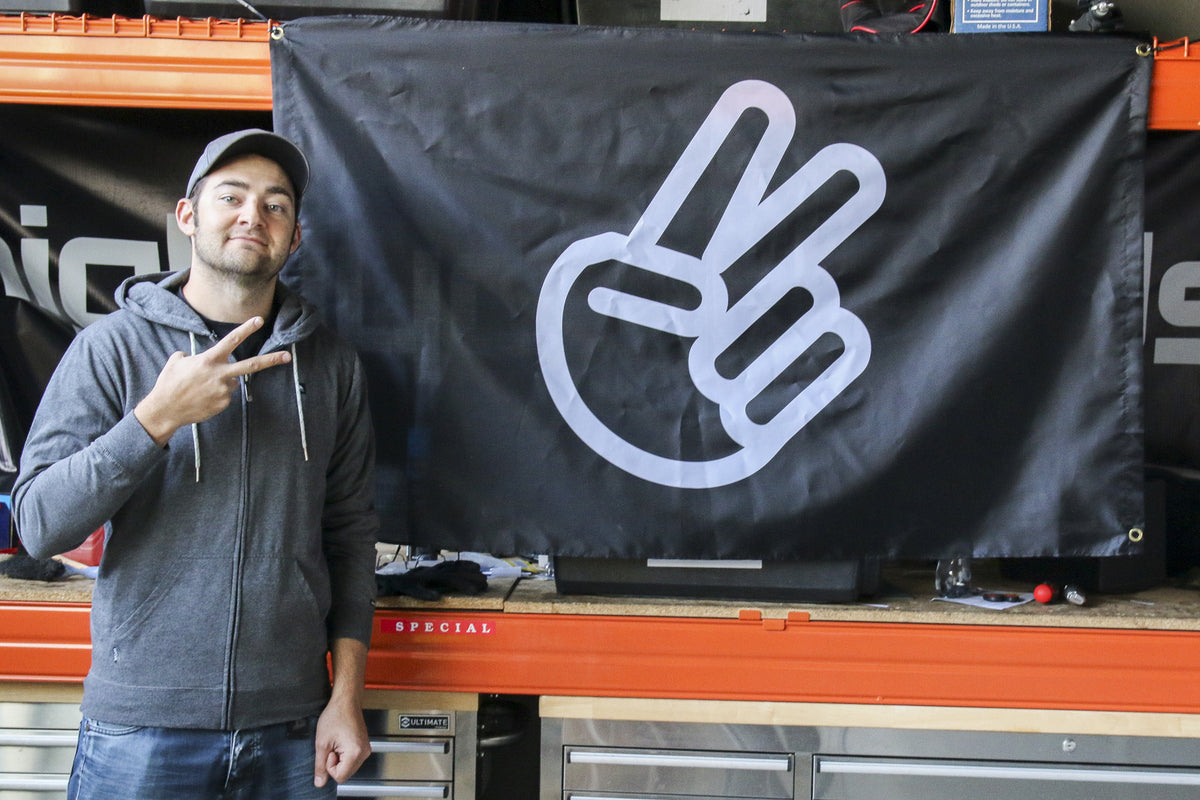 Chopped Flag – Mighty Car Mods